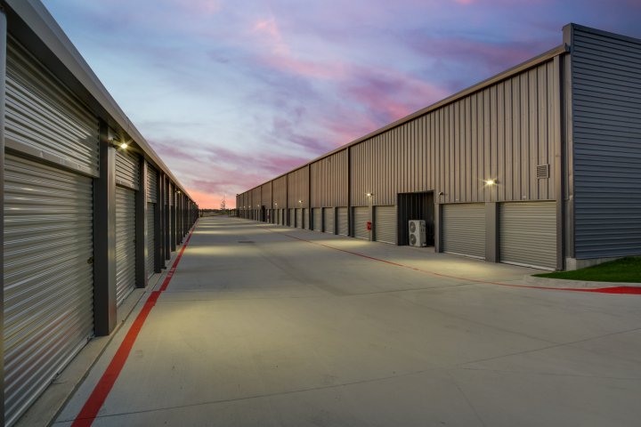 Self Storage Units in Lake Worth TX | Advantage Storage Lake Worth